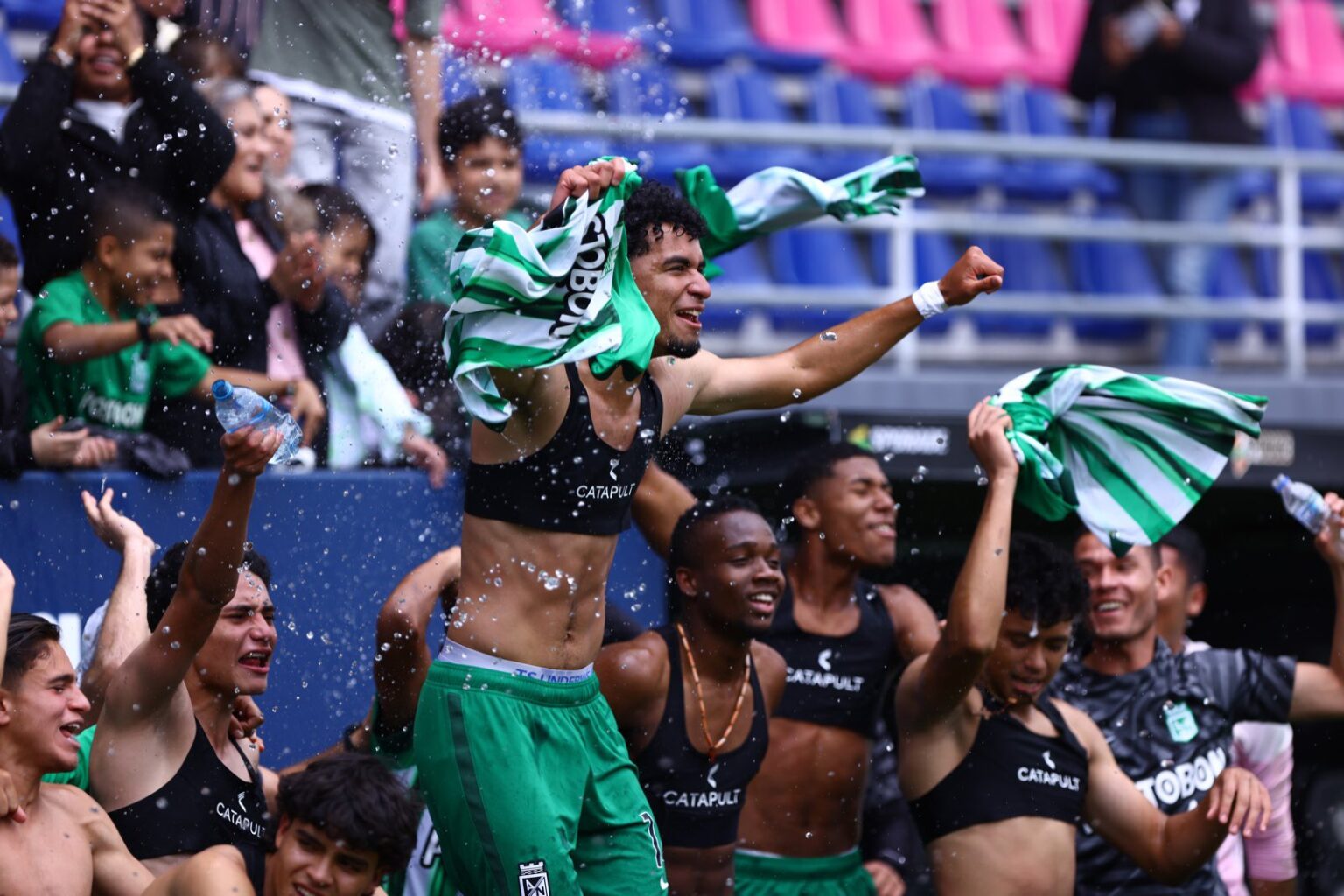 Atlético Nacional, CAMPEÓN INVICTO de la Copa Mitad Del Mundo en ...
